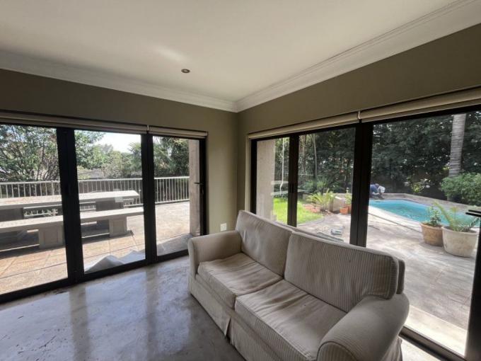 4 Bedroom House for Sale For Sale in Bedfordview - MR675767
