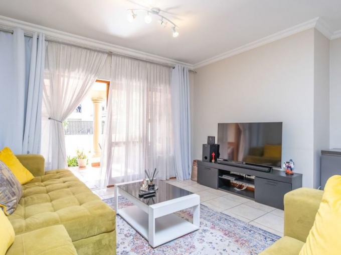 Houses For Sale in Bryanston - MyRoof.co.za