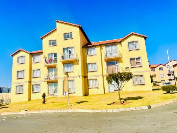 Houses For Sale in Ormonde - MyRoof.co.za