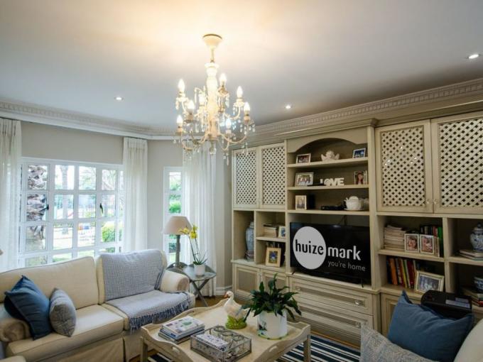 5 Bedroom House for Sale For Sale in Bryanston - MR686455