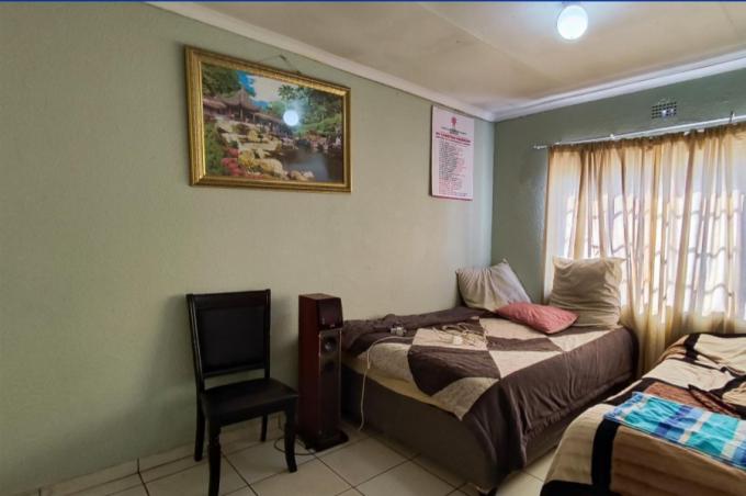 Property For Sale in Birchleigh North - MyRoof.co.za