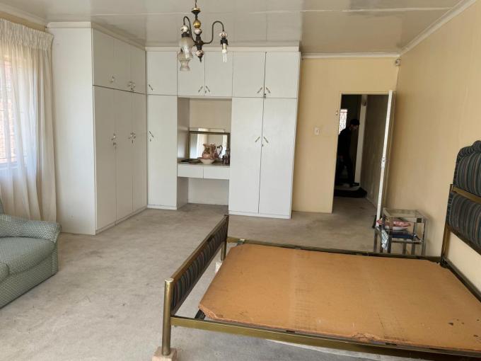 Houses For Sale in Fleurhof - MyRoof.co.za