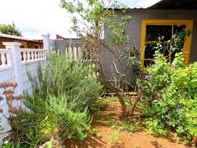 2 Bedroom House for Sale For Sale in Eersterust - MR699191