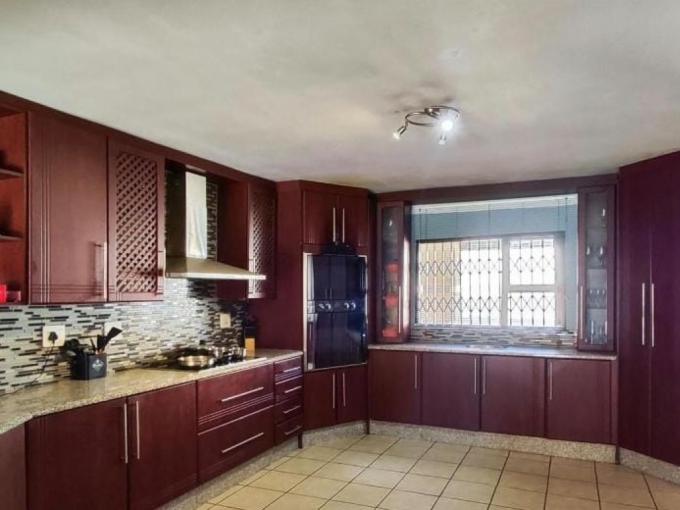 Property For Sale in Dawn Park - MyRoof.co.za