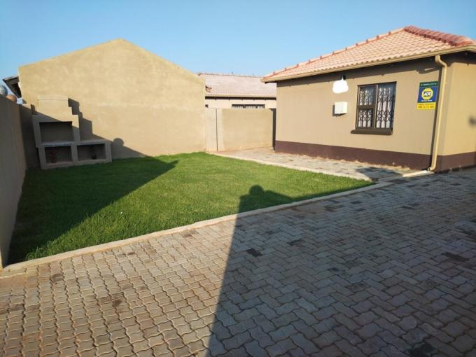 Property For Sale in Dawn Park - MyRoof.co.za