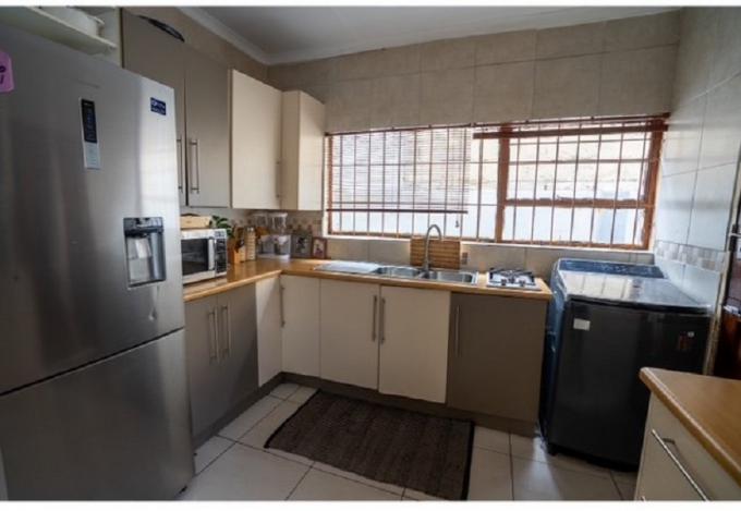 Houses For Sale in Newlands - JHB - MyRoof.co.za